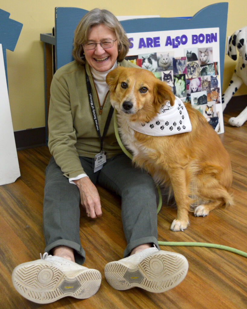 Volunteer Spotlight: Julie Hundman | Humane Society of Missouri